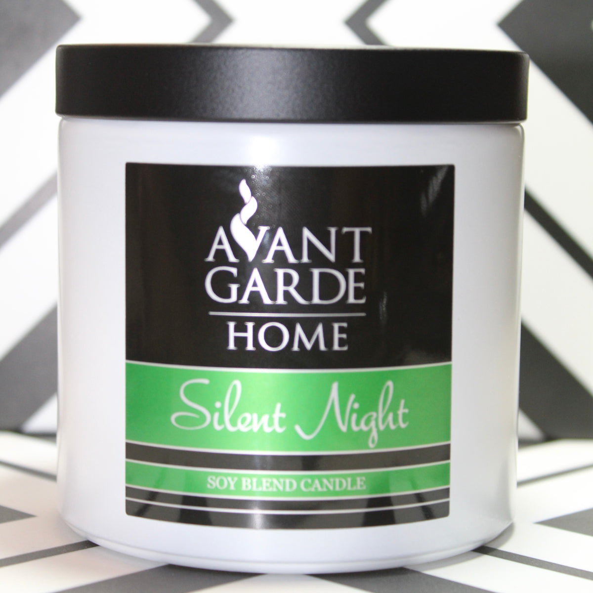 Avant-garde Home: Silent Night Luxe Mini Tin Candle